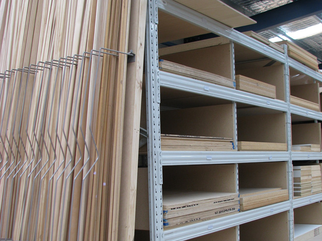 Racking for Retail - Equipement Industriel RC