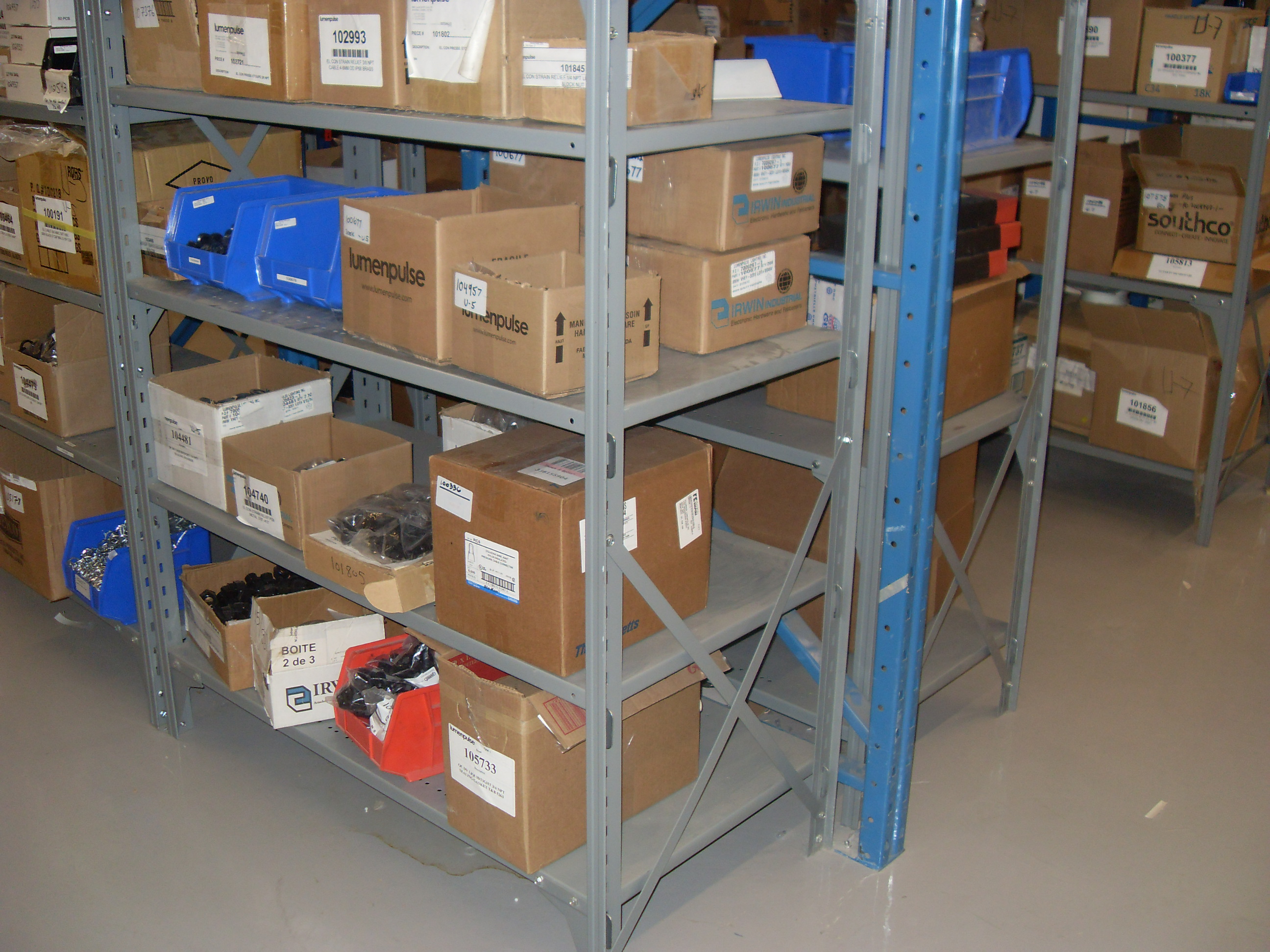 Used Racking and Shelving Units - Equipement Industriel RC